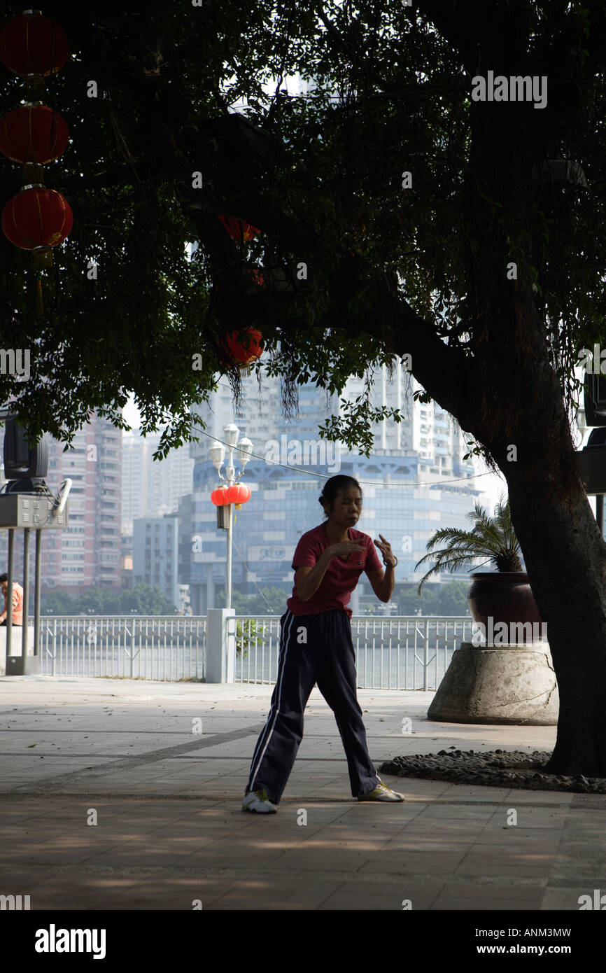 Morning Tai Chi, Shamian Dao Sand Surface Island, Guangzhou, China ...