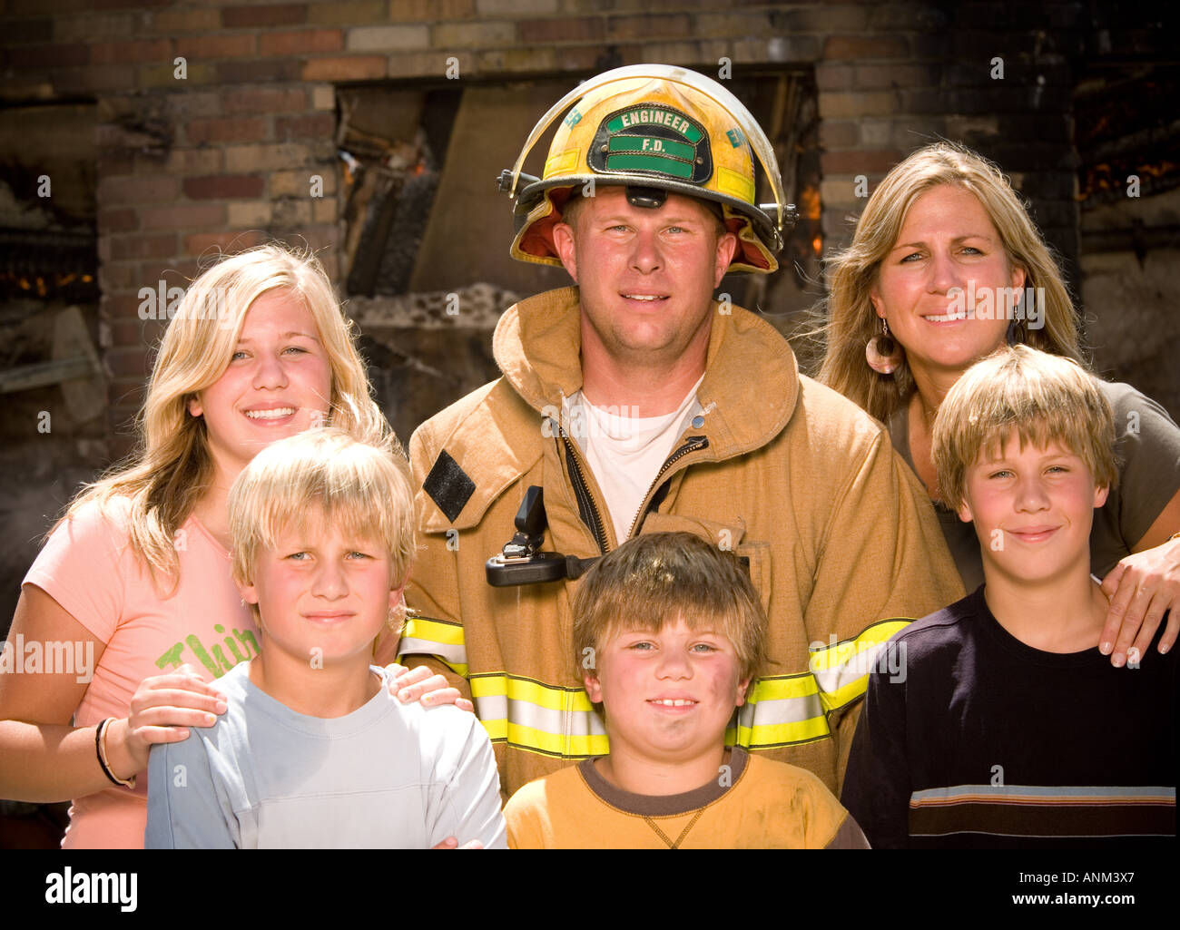 Fireman woman child hi-res stock photography and images - Alamy