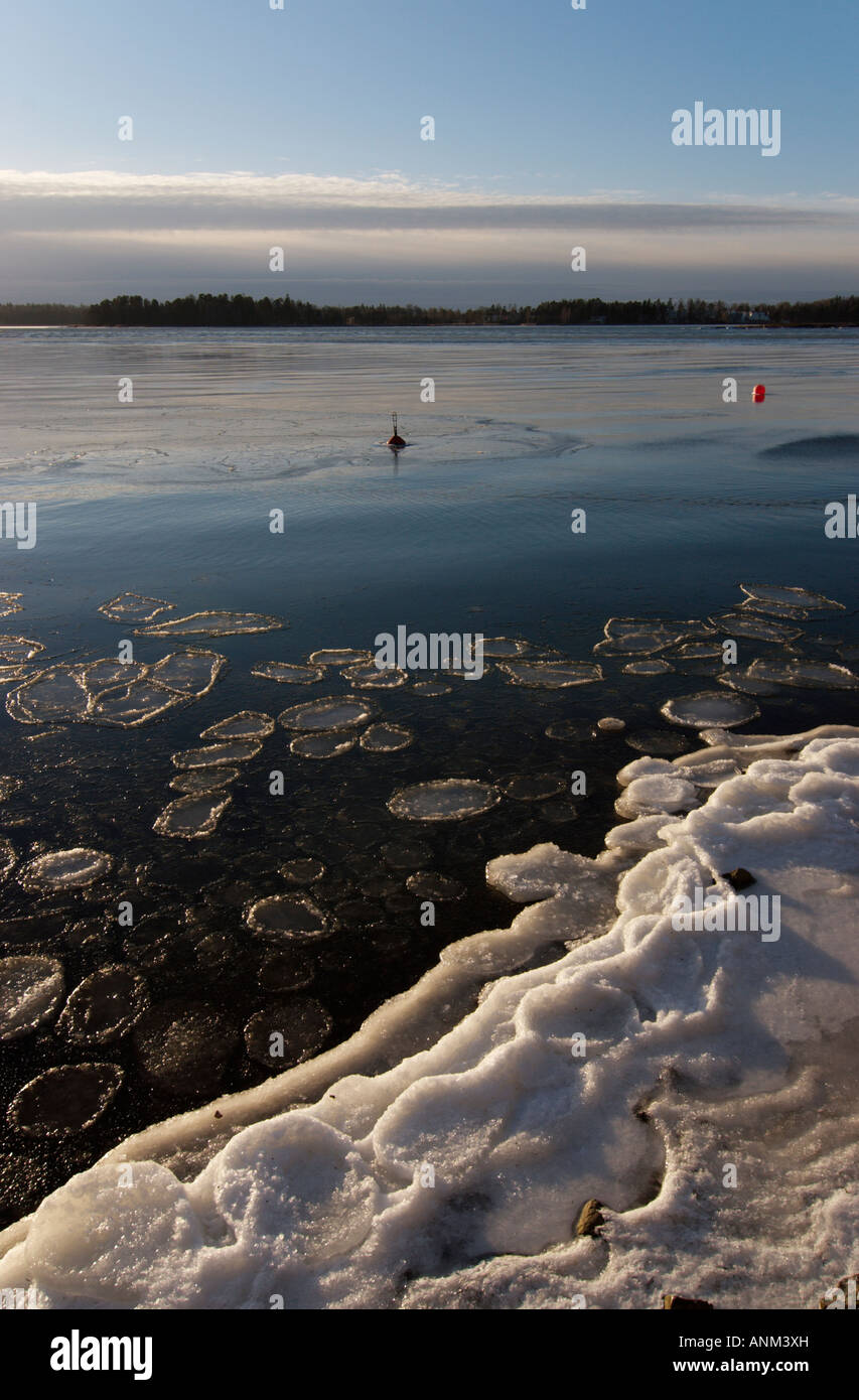 A sunny and cold winter day by the freezing Baltic sea, Helsinki ...