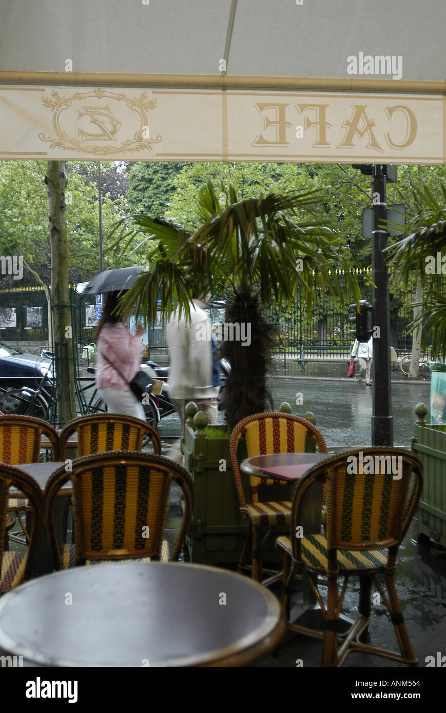 A typical French cafe Stock Photo - Alamy