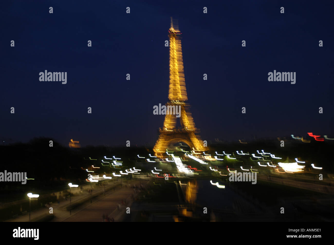 The illuminated Eiffel Tower Stock Photo - Alamy The illuminated Eiffel Tower Stock Photo - Alamy