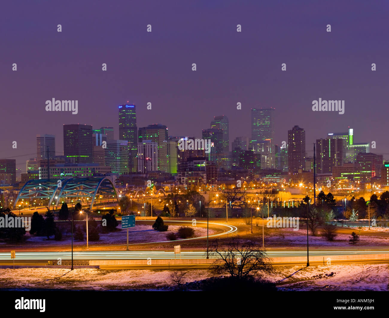 Evening scene of the downtown skyline in Denver Stock Photo - Alamy