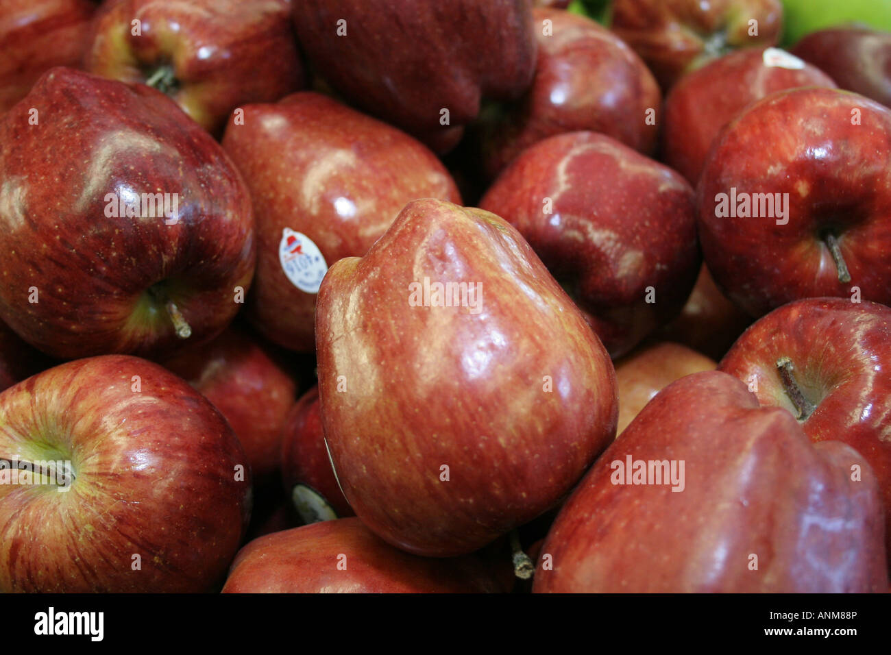 Green Grocers High Resolution Stock Photography and Images - Alamy