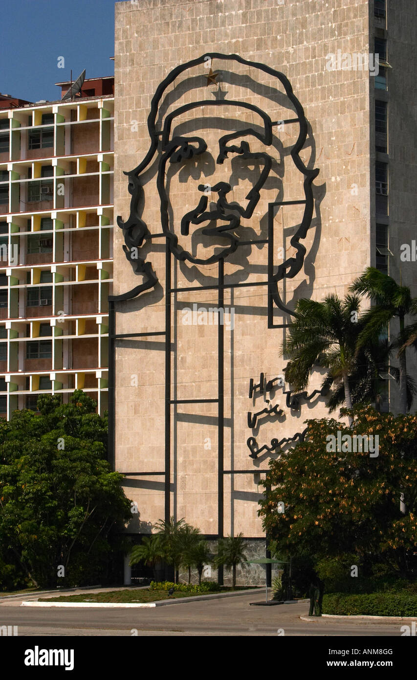 Che Guevara sculpture Revolution square Havana Cuba Stock Photo - Alamy