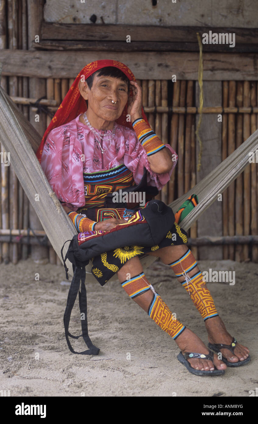 Indigenous kuna woman in traditional hi-res stock photography and ...