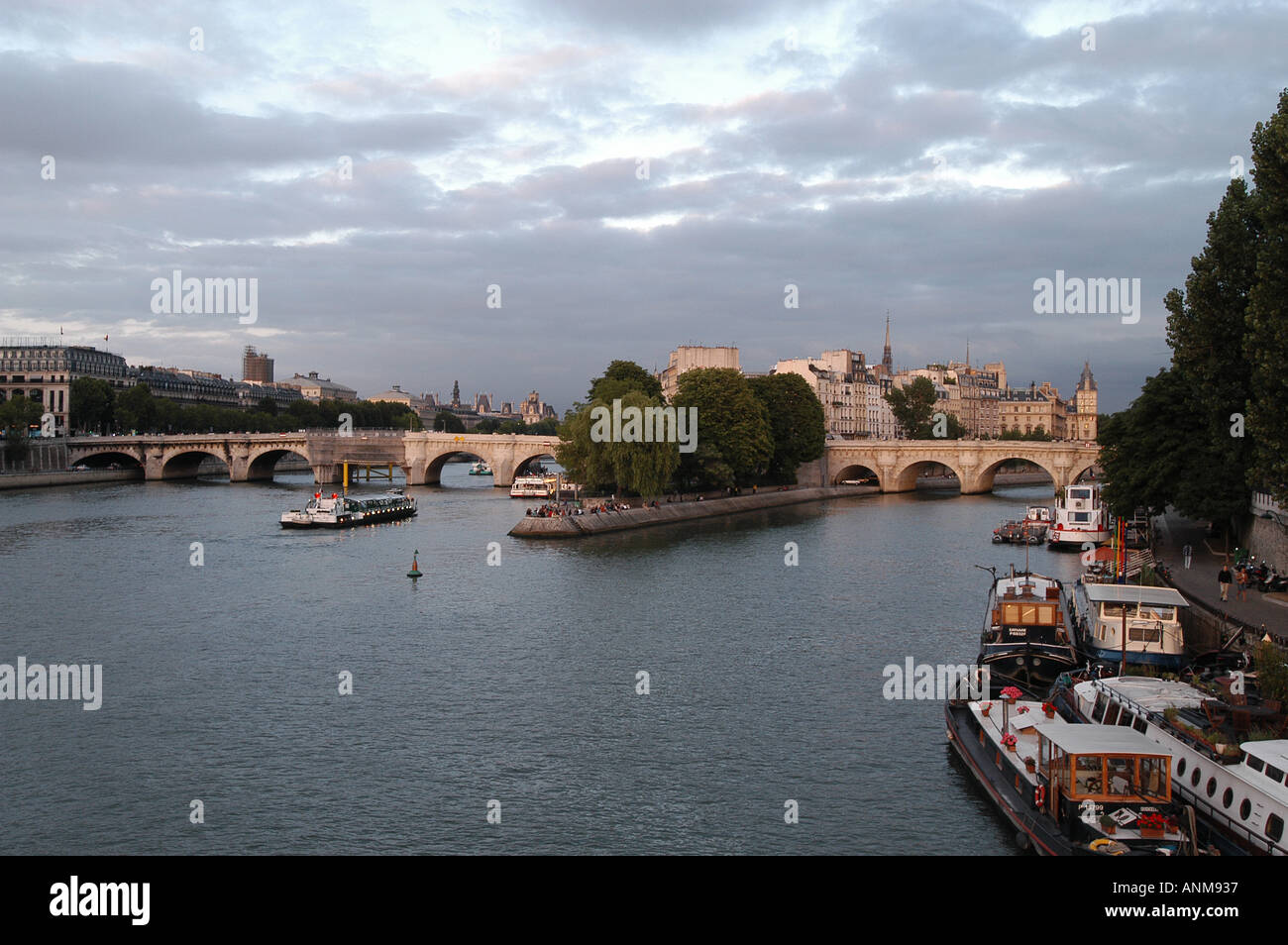 A view of the River Seine running through Paris, France Stock Photo - Alamy