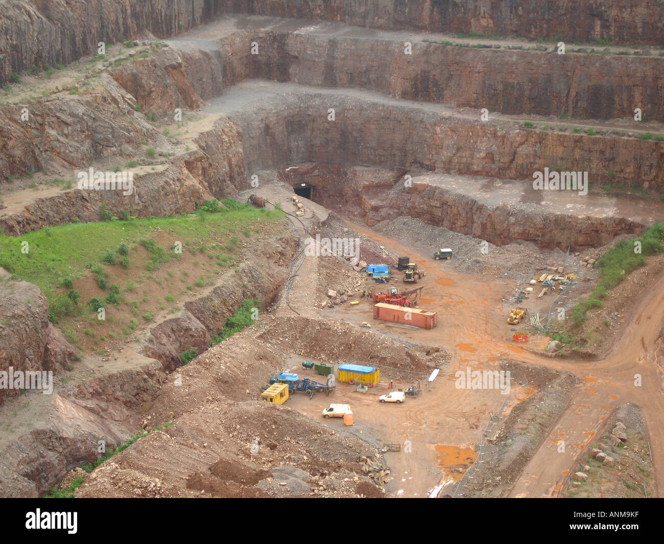 Limestone Quarry Lesser Garth Taff s Well Quarry Near Cardiff South ...