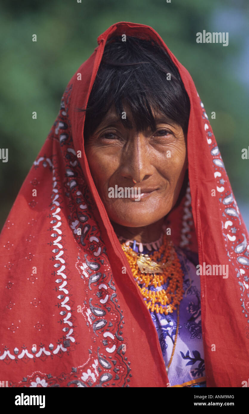 Portrait of a traditional Kuna Yala woman. San Blas islands, Panama ...