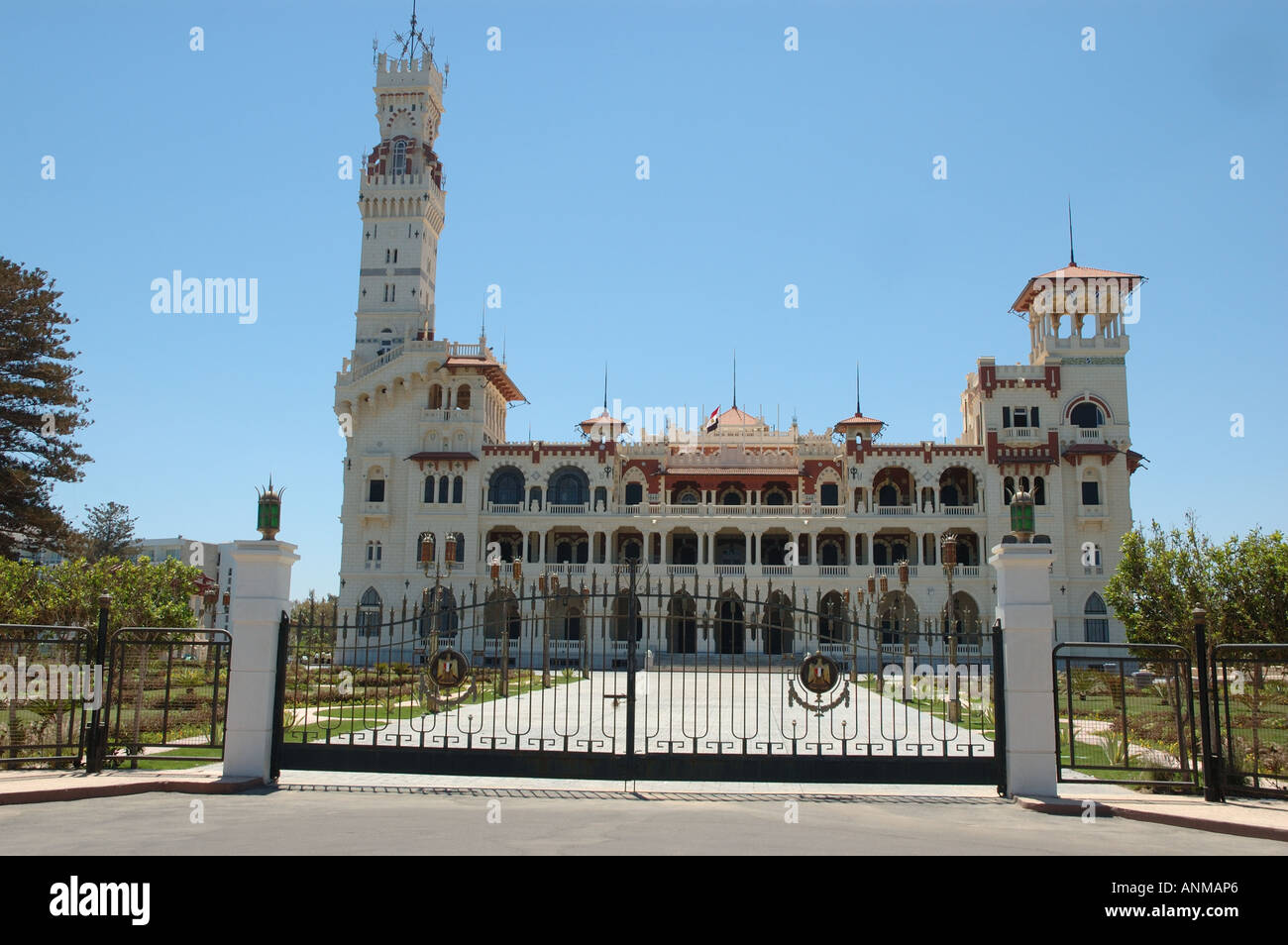 Montaza palace hi-res stock photography and images - Alamy