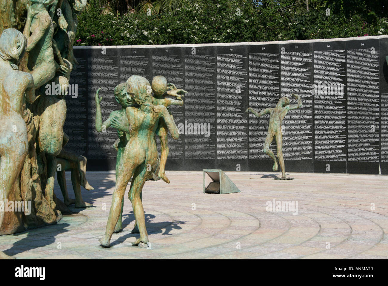 bronze statues of victims with wall of remembrance Miami Beach ...