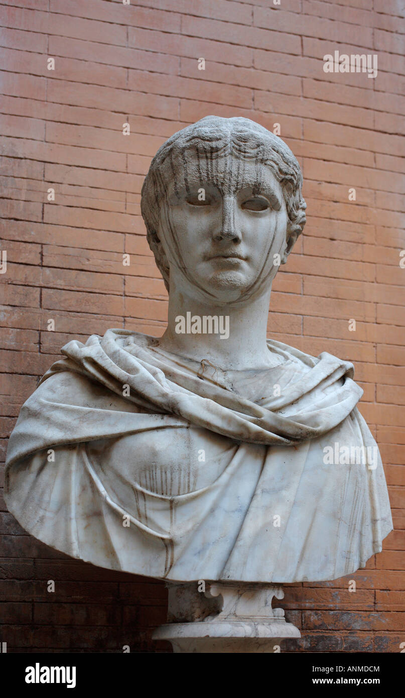 Statue, Capitoline Museum, Rome, Italy Stock Photo - Alamy