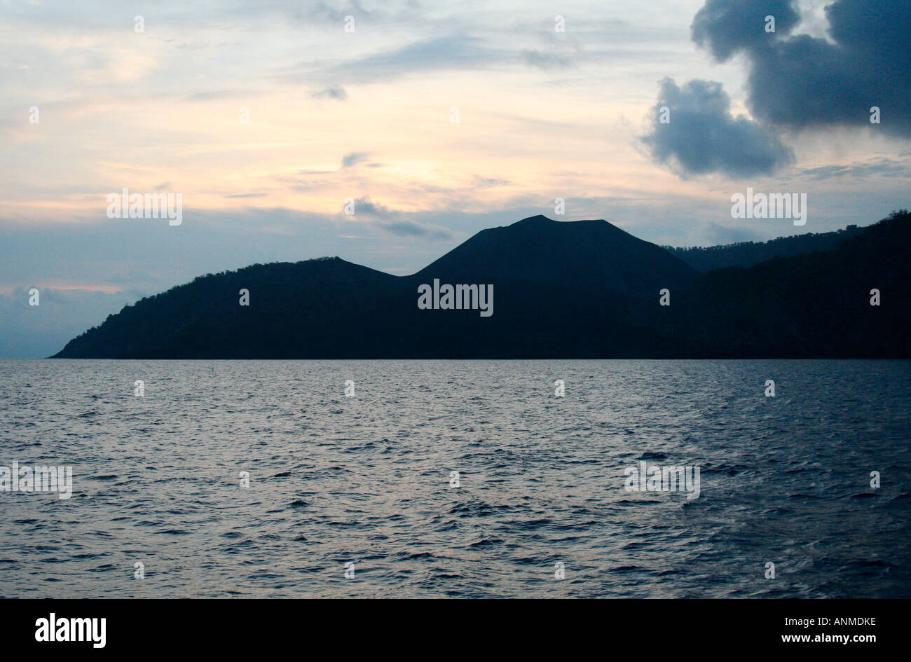 Barren island andaman hi-res stock photography and images - Alamy