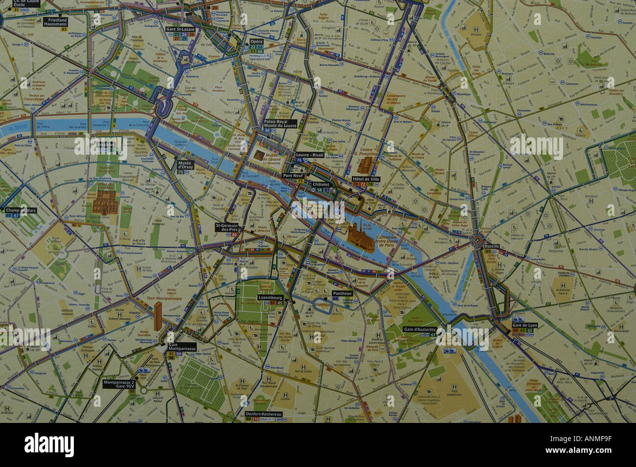 A map of Paris's public transportation routes Stock Photo - Alamy