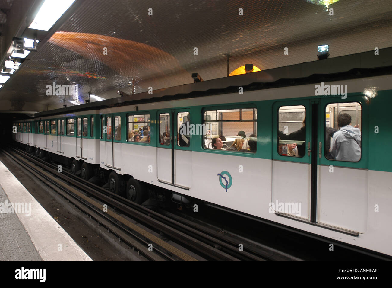 Train france inside country hi-res stock photography and images - Alamy