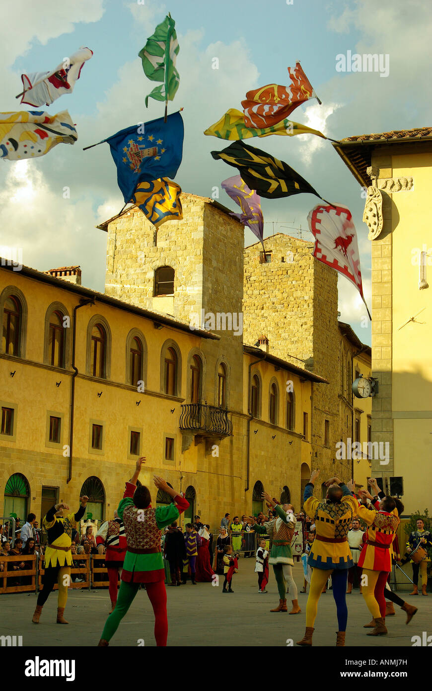 Sansepolcro Spandieratori (Flag throwers) in a flurry of colour and ...