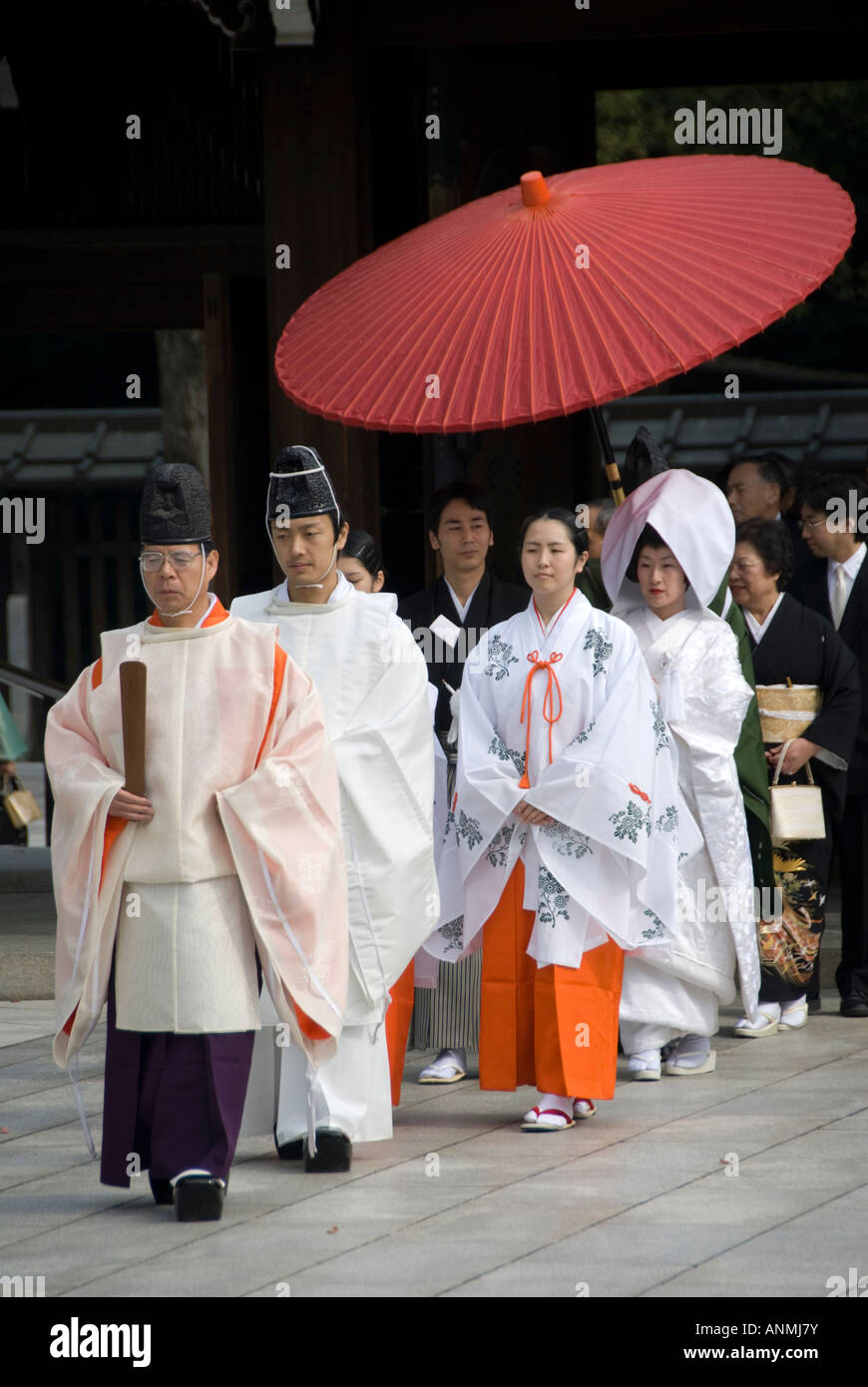Traditional wedding ceremony procession at Meiji Jingu Shrine in Tokyo ...