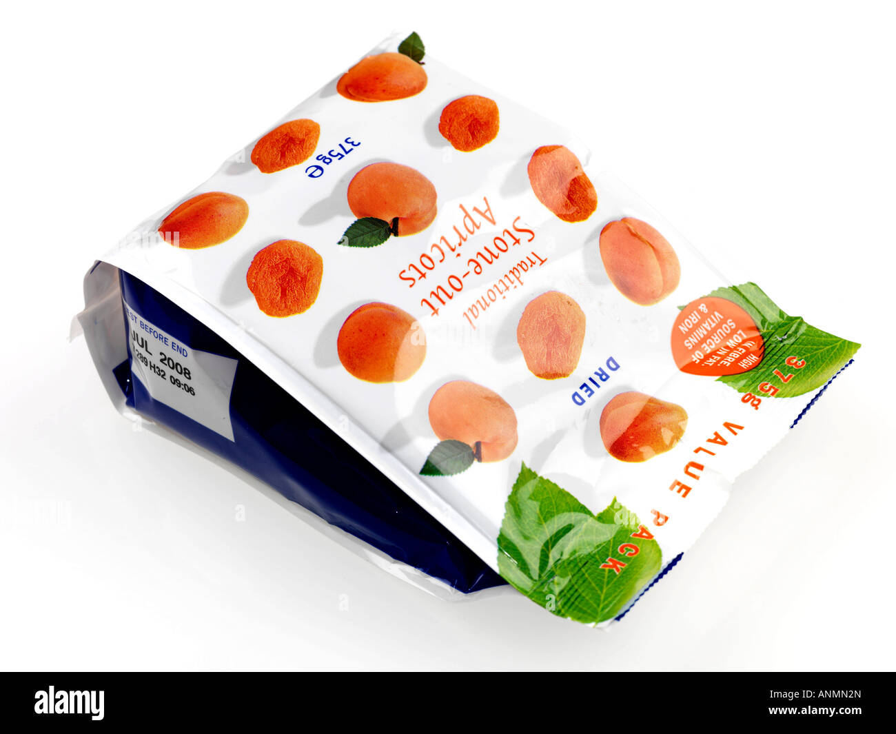 Pack packet of dried apricots fruit soft hi-res stock photography and ...