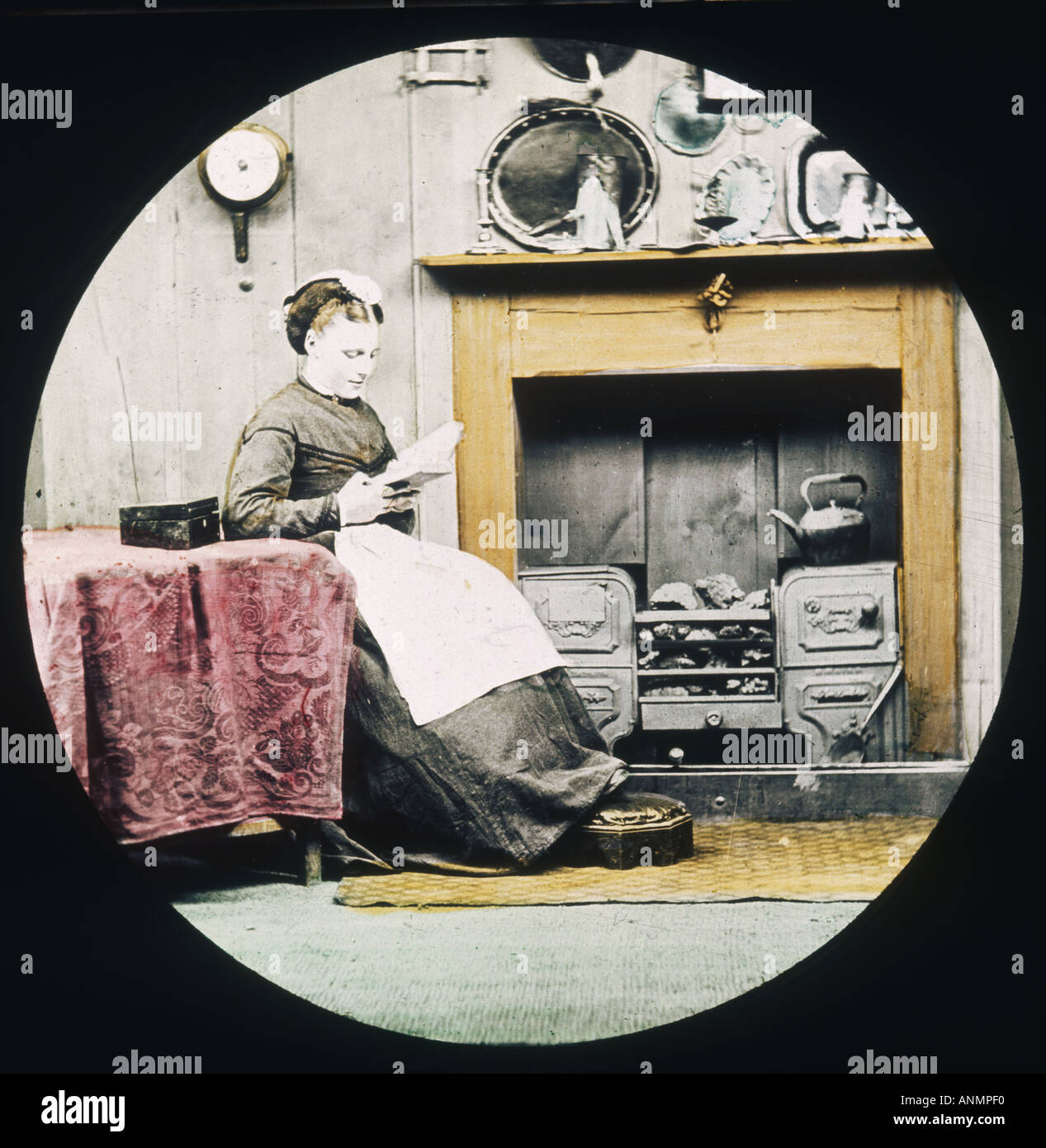 Victorian domestic servant hi-res stock photography and images - Alamy