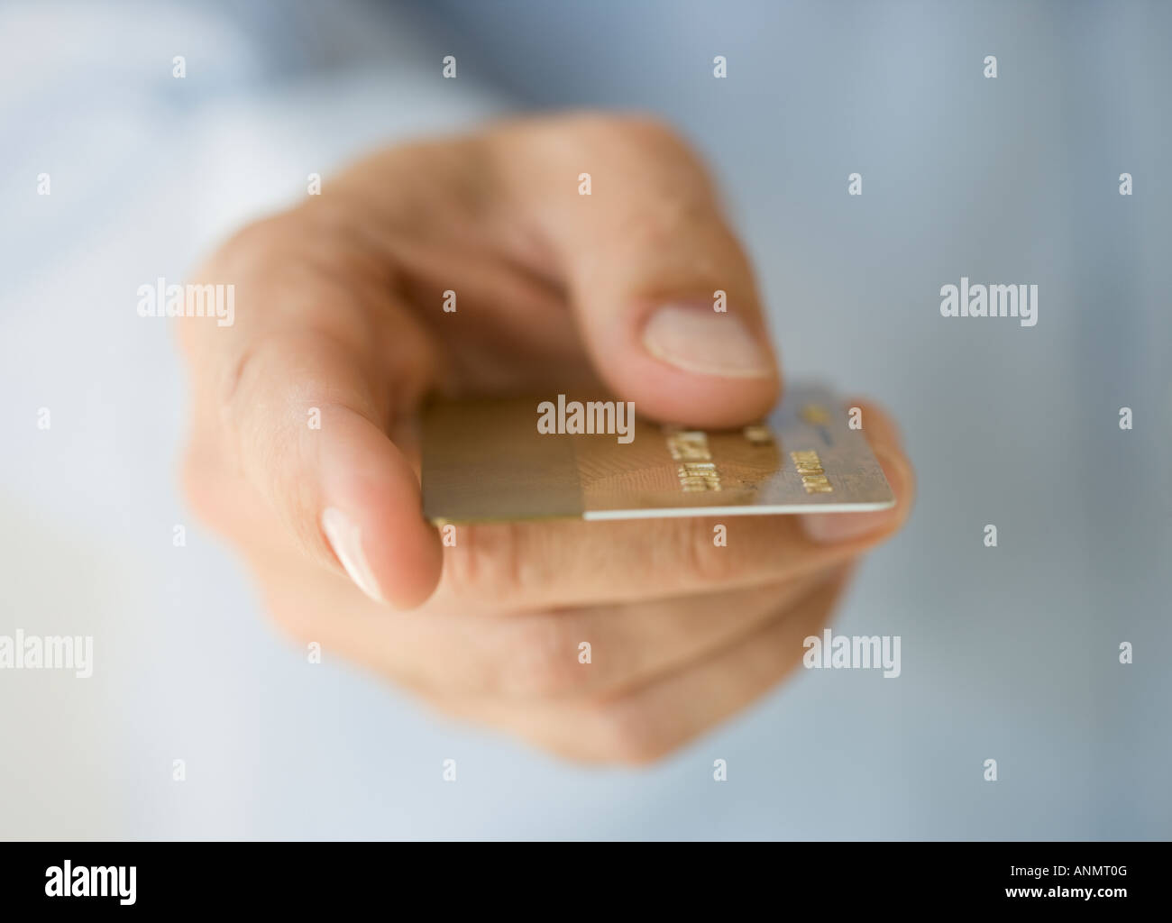 Hand holding credit card Stock Photo - Alamy