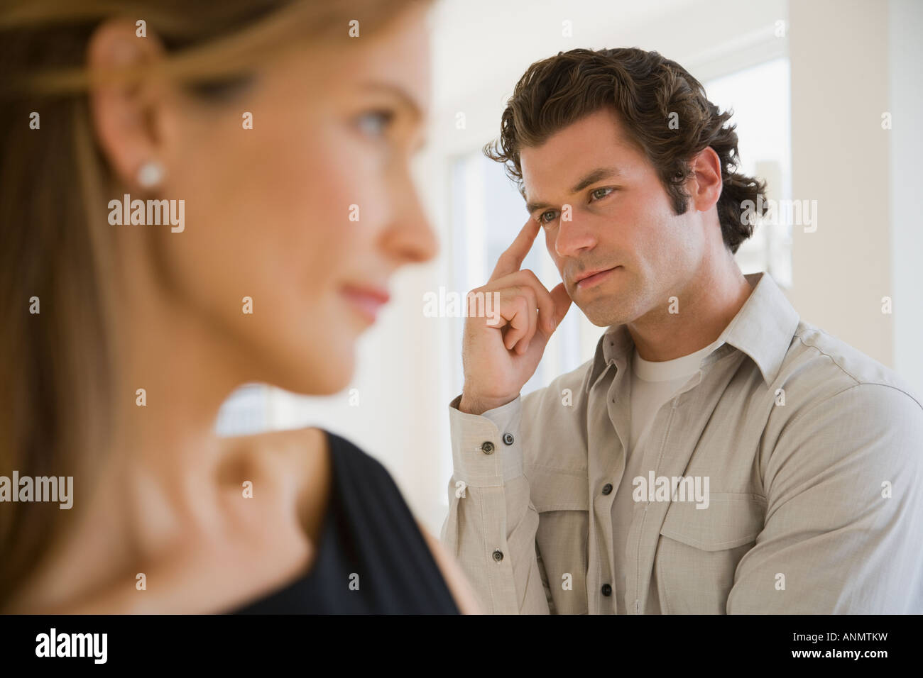 Couple having argument Stock Photo - Alamy Couple having argument Stock Photo - Alamy