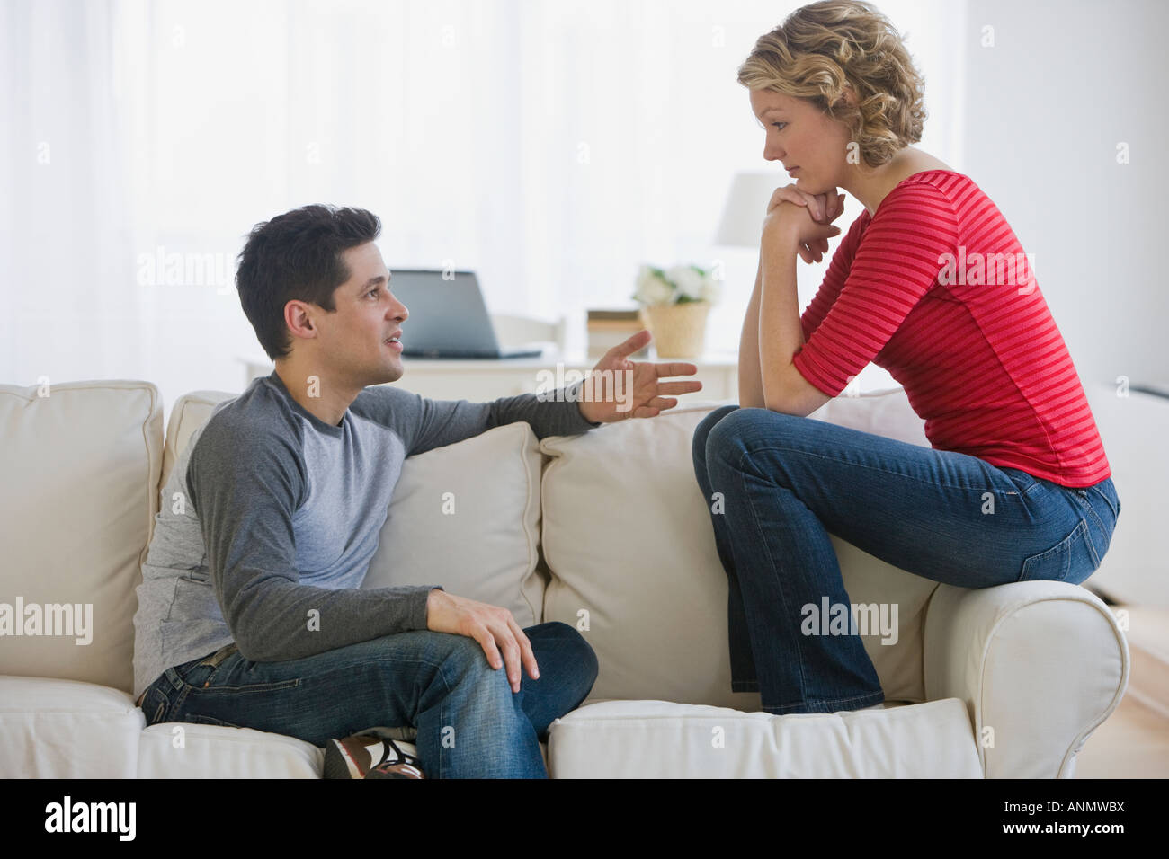 Two women talking sofa hands hi-res stock photography and images - Alamy