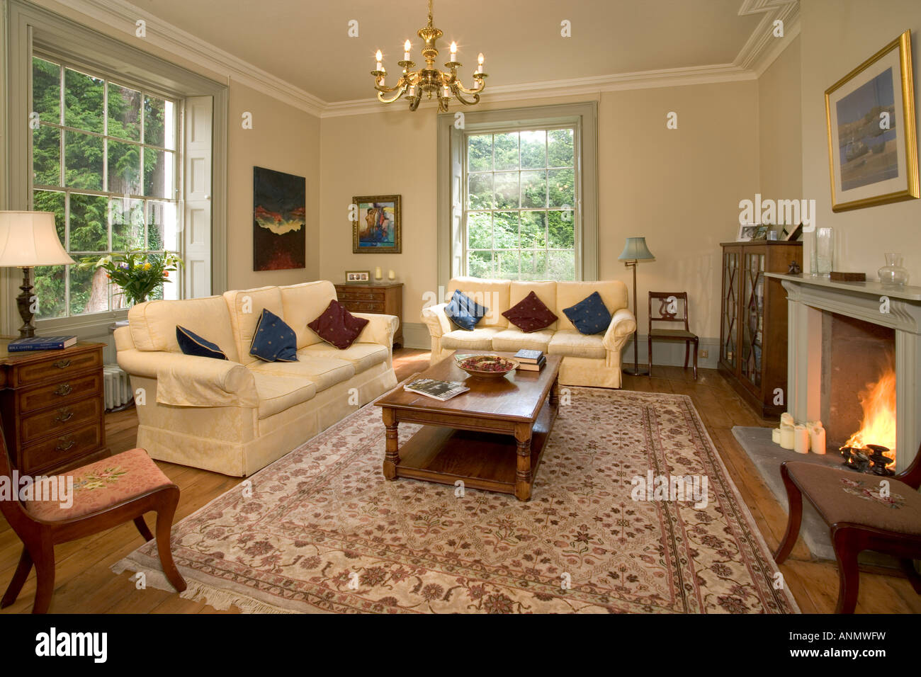 Traditional British Living Room High Resolution Stock Photography and ...