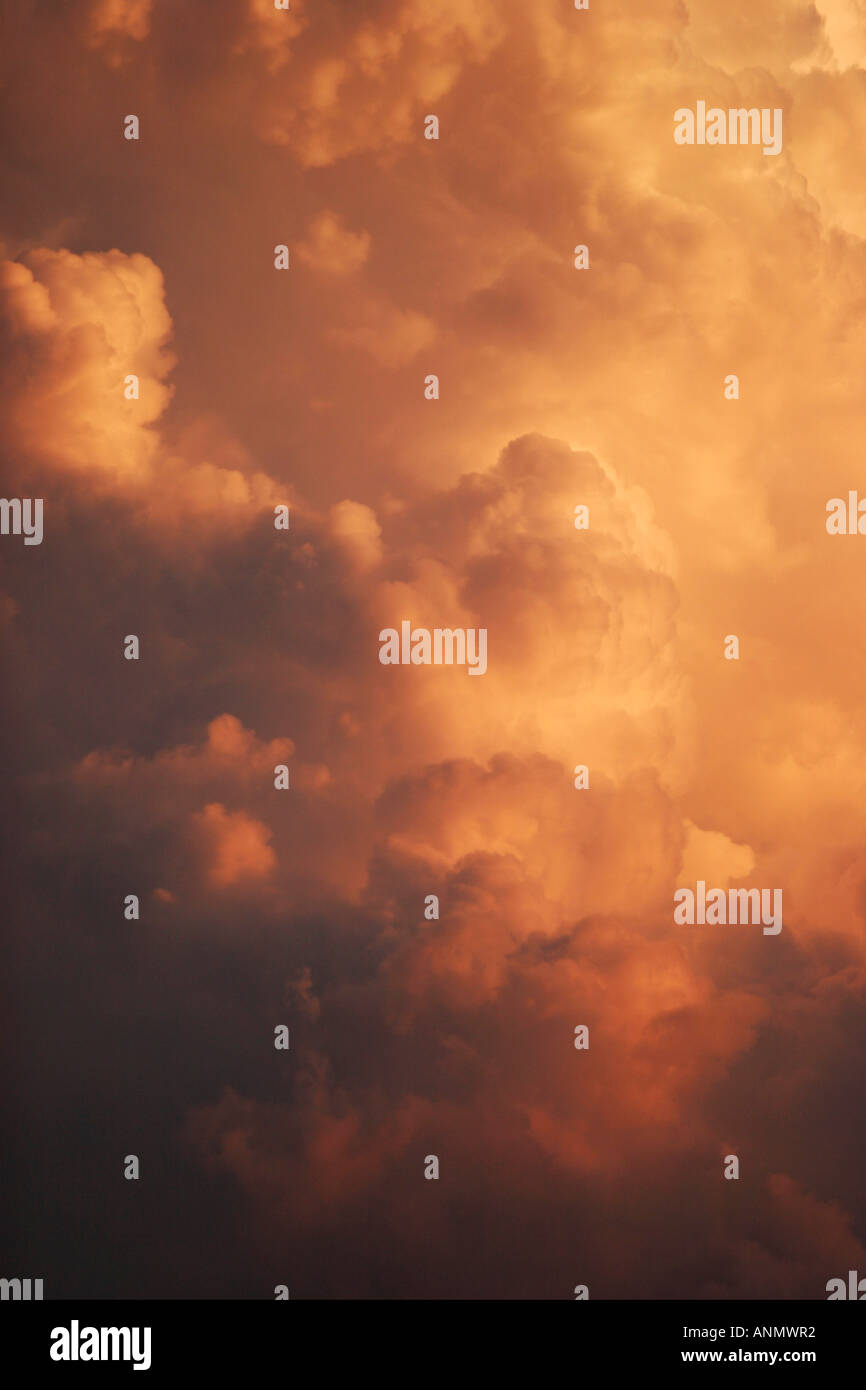 Cumulonimbus cloud formation Stock Photo - Alamy
