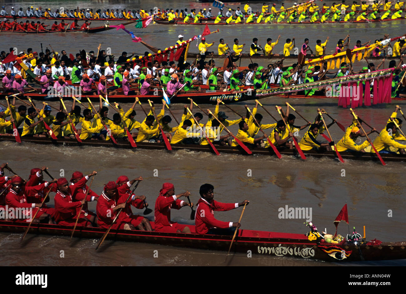 Swan boat racing,Nan river,Thailand Stock Photo - Alamy