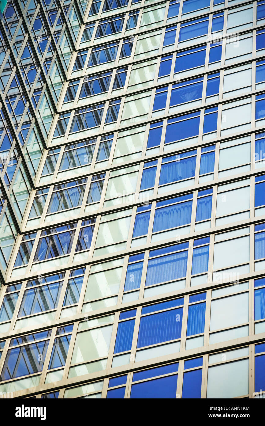 side of skyscraper, New York City Stock Photo - Alamy