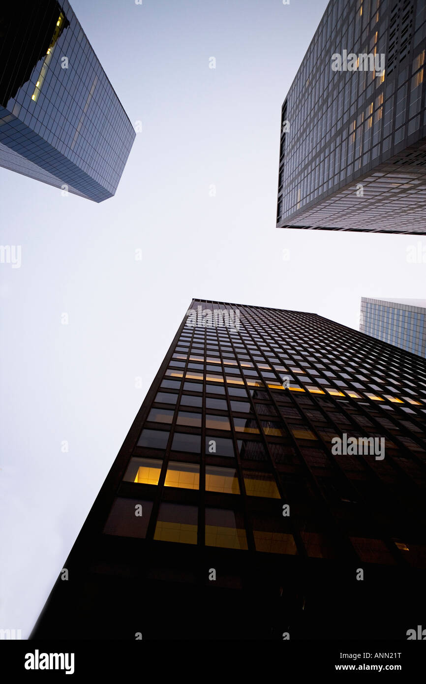 Skyscrapers hi-res stock photography and images - Alamy