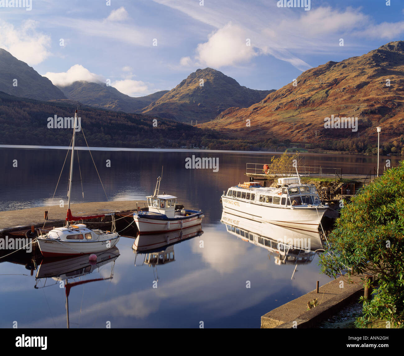 View across Loch Lomond to the Arrochar Alps, Inversnaid, Stirling ...