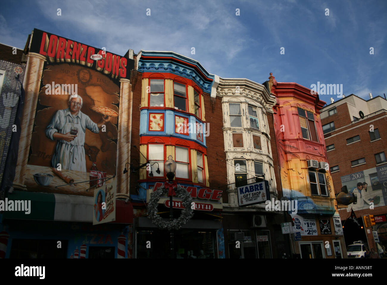 Philadelphia street scene hi-res stock photography and images - Alamy