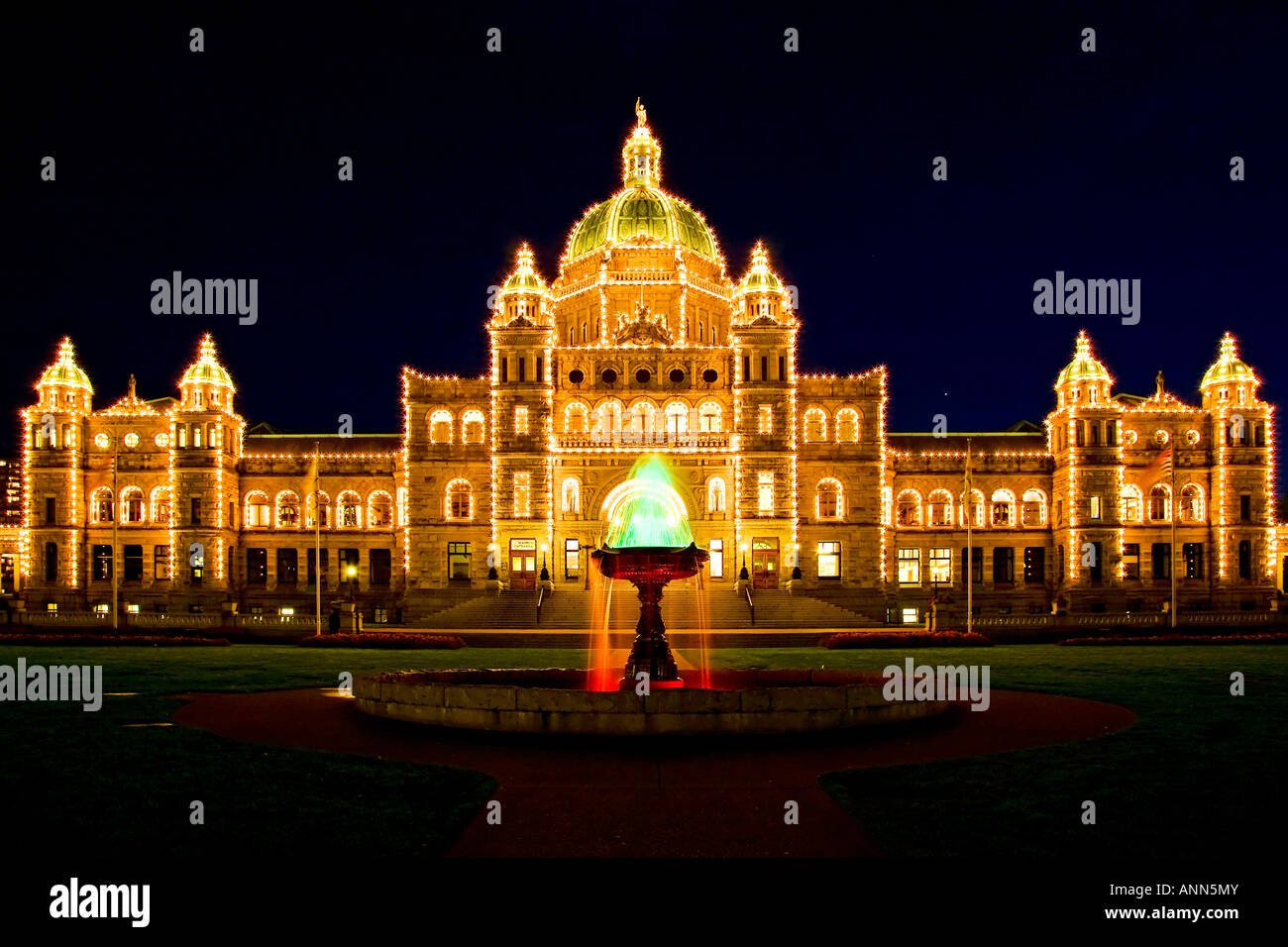 Government of british columbia hi-res stock photography and images - Alamy