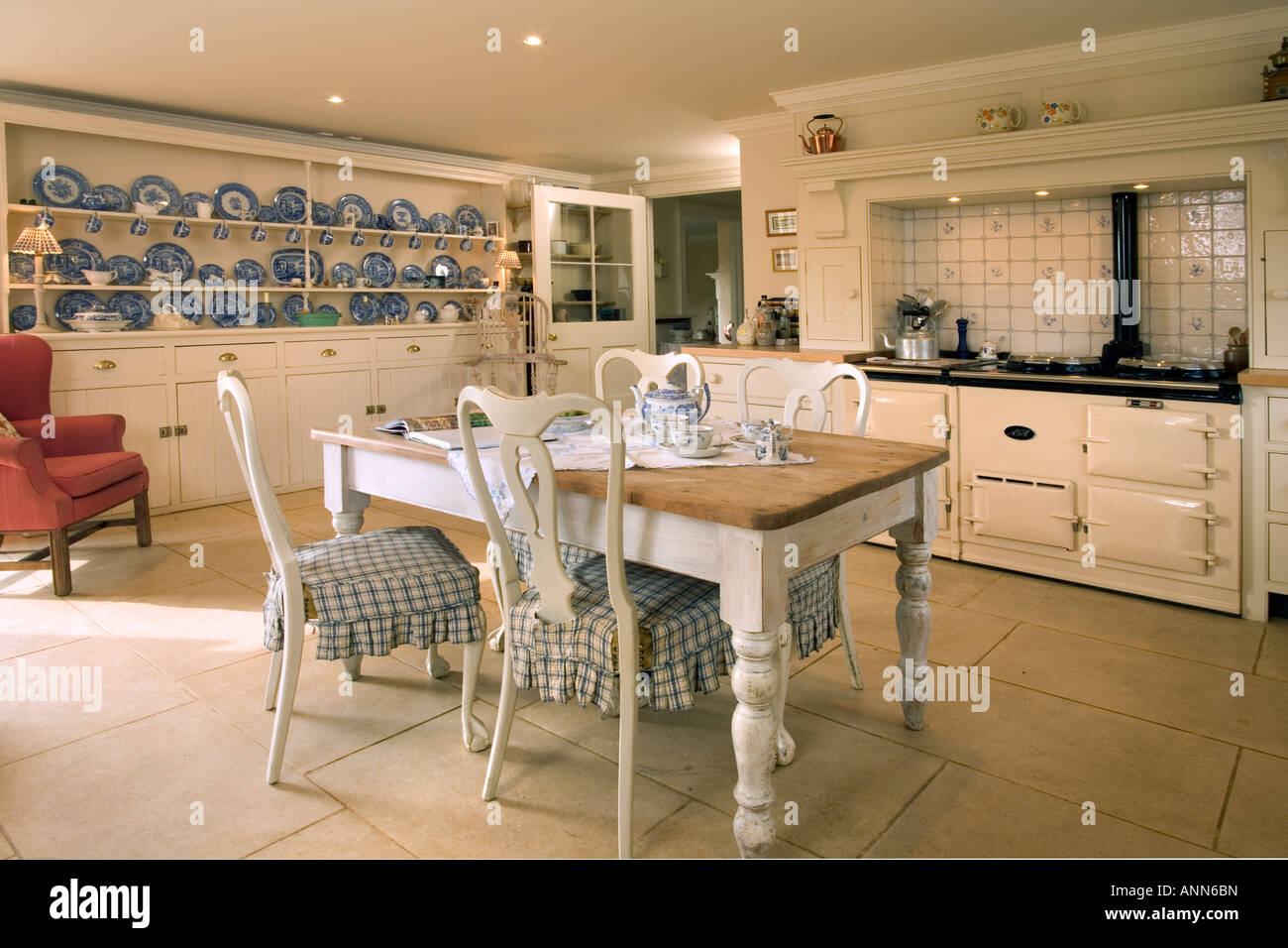 Home interior, large traditional style kitchen with dining area Stock ...