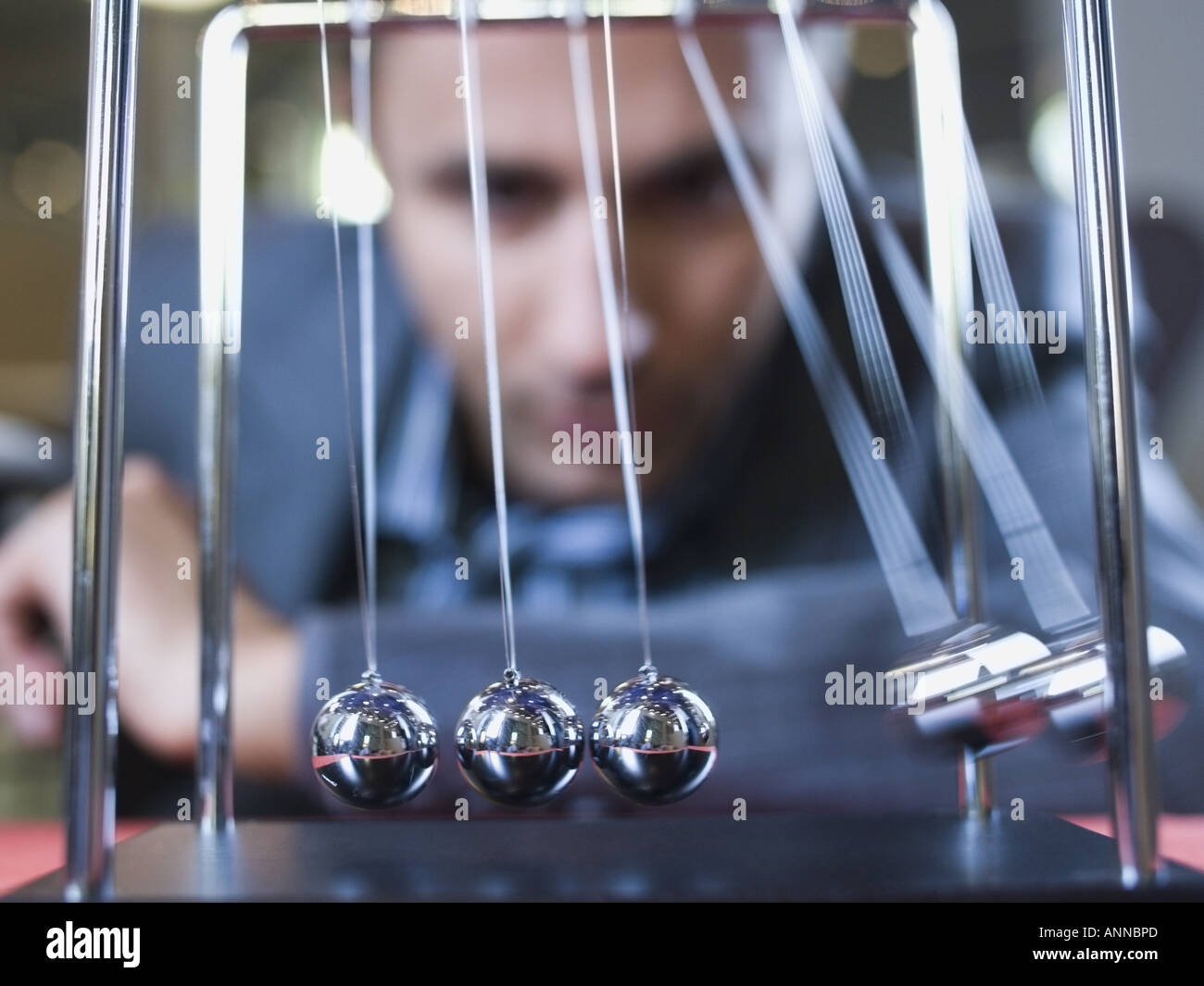 Newton s cradle hi-res stock photography and images - Alamy
