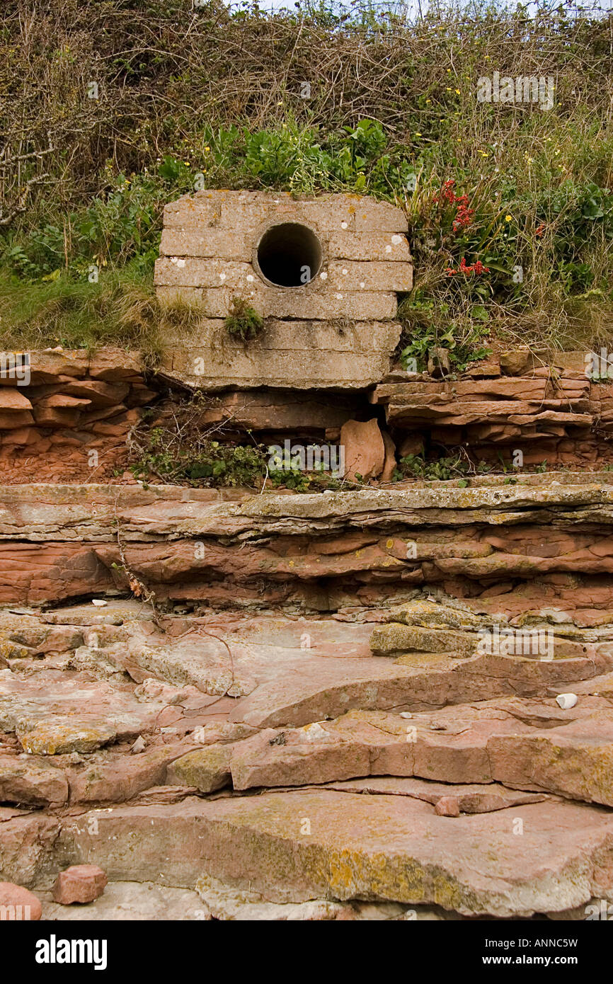 Outfall pipe wales hi-res stock photography and images - Alamy