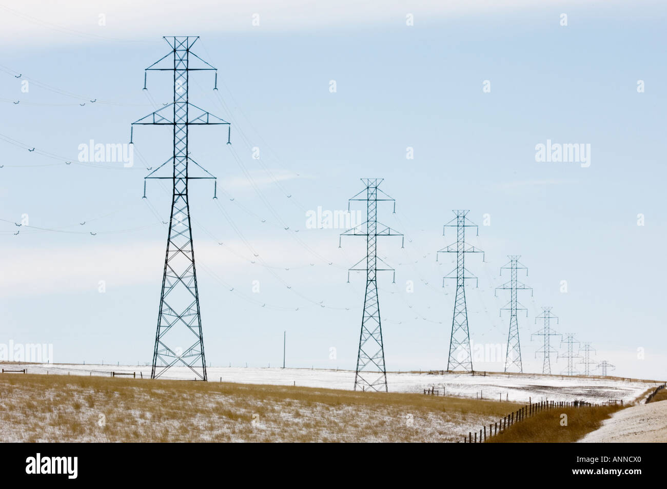 Western alberta transmission line hi-res stock photography and images ...