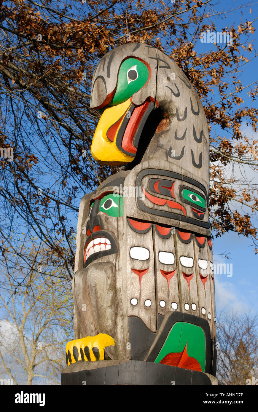 Duncan City of Totems Cowicham Valley First Nations Traditional Salish ...