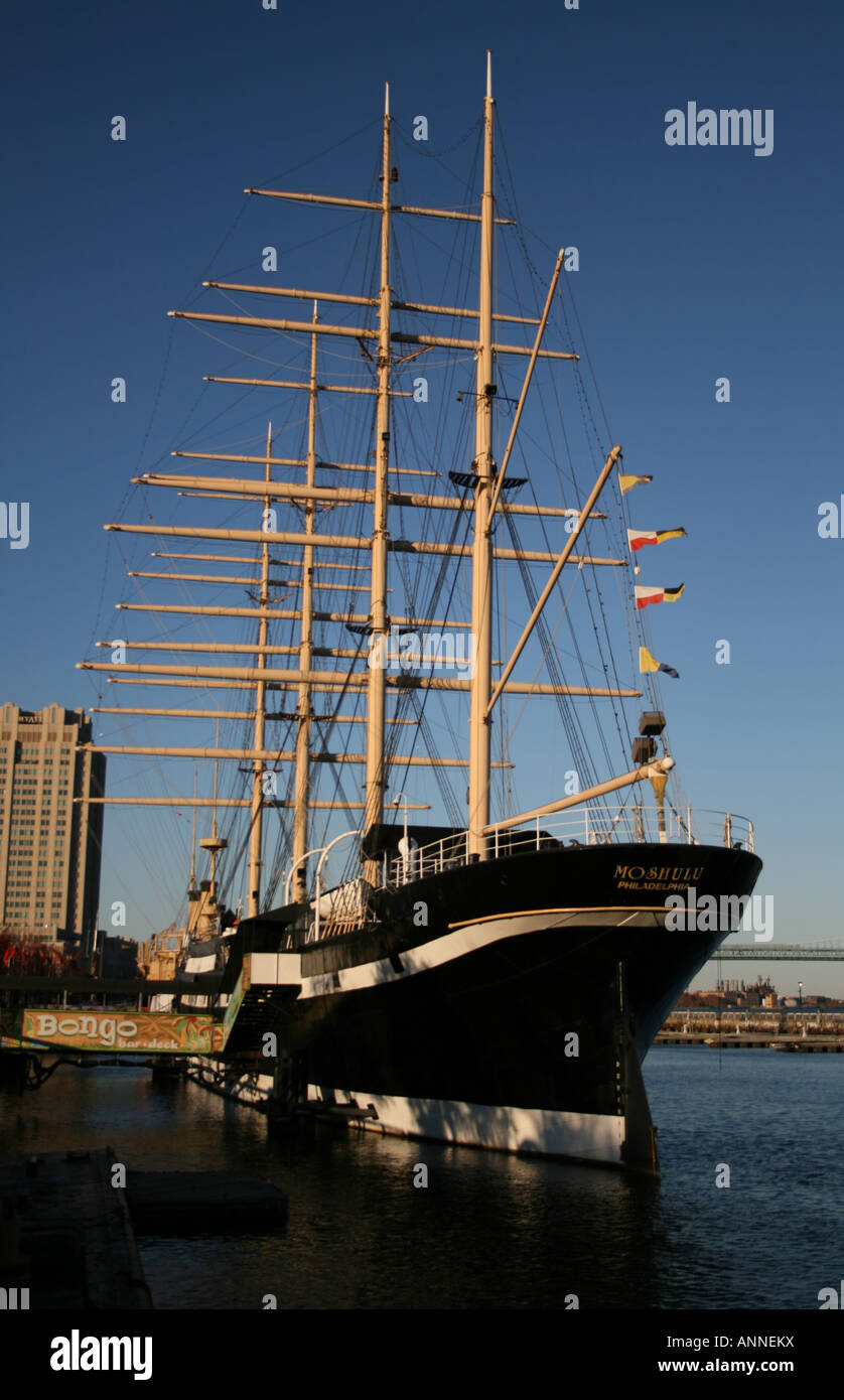 Moshulu ship hi-res stock photography and images - Alamy