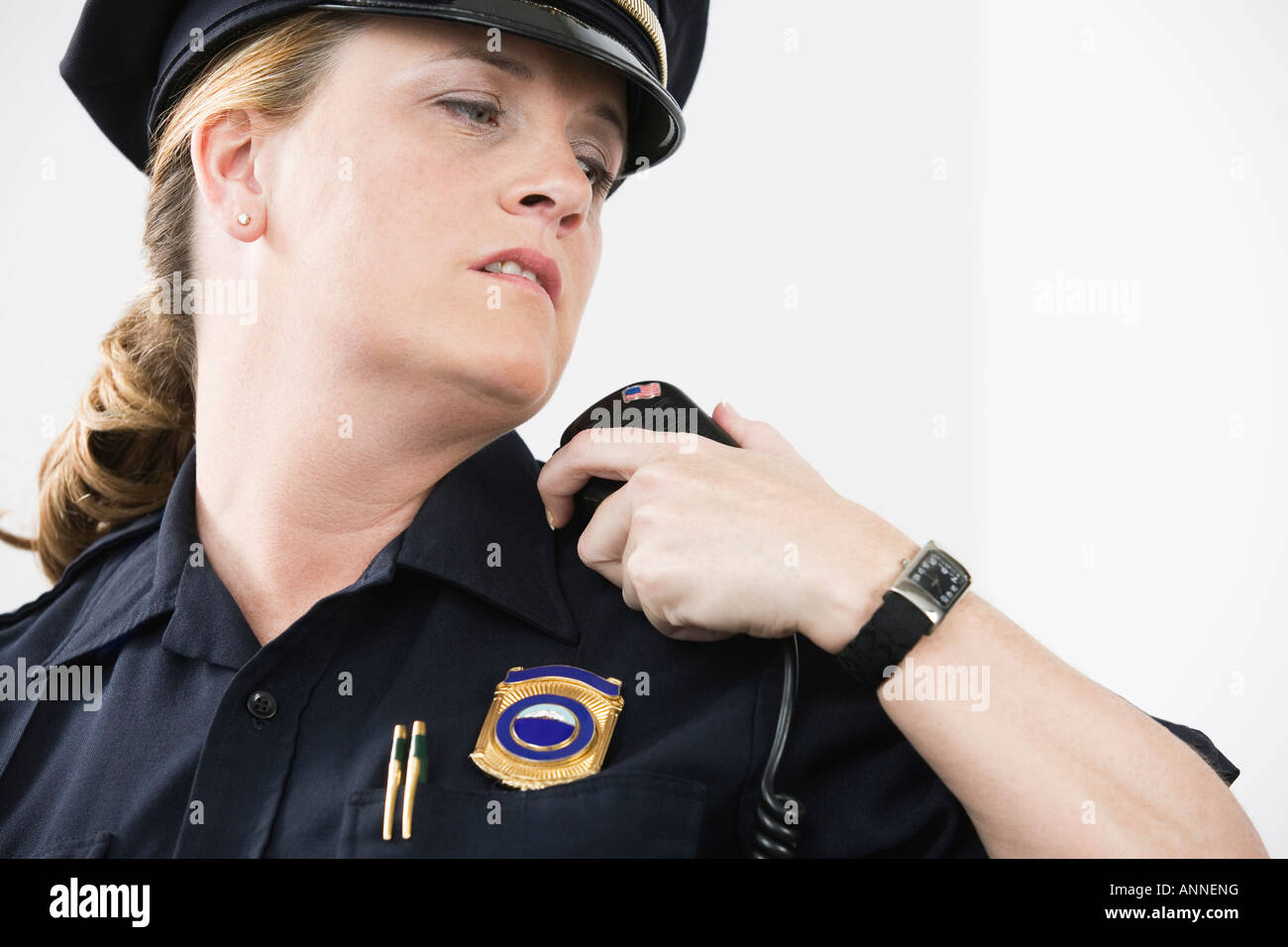 Woman police officer hi-res stock photography and images - Alamy