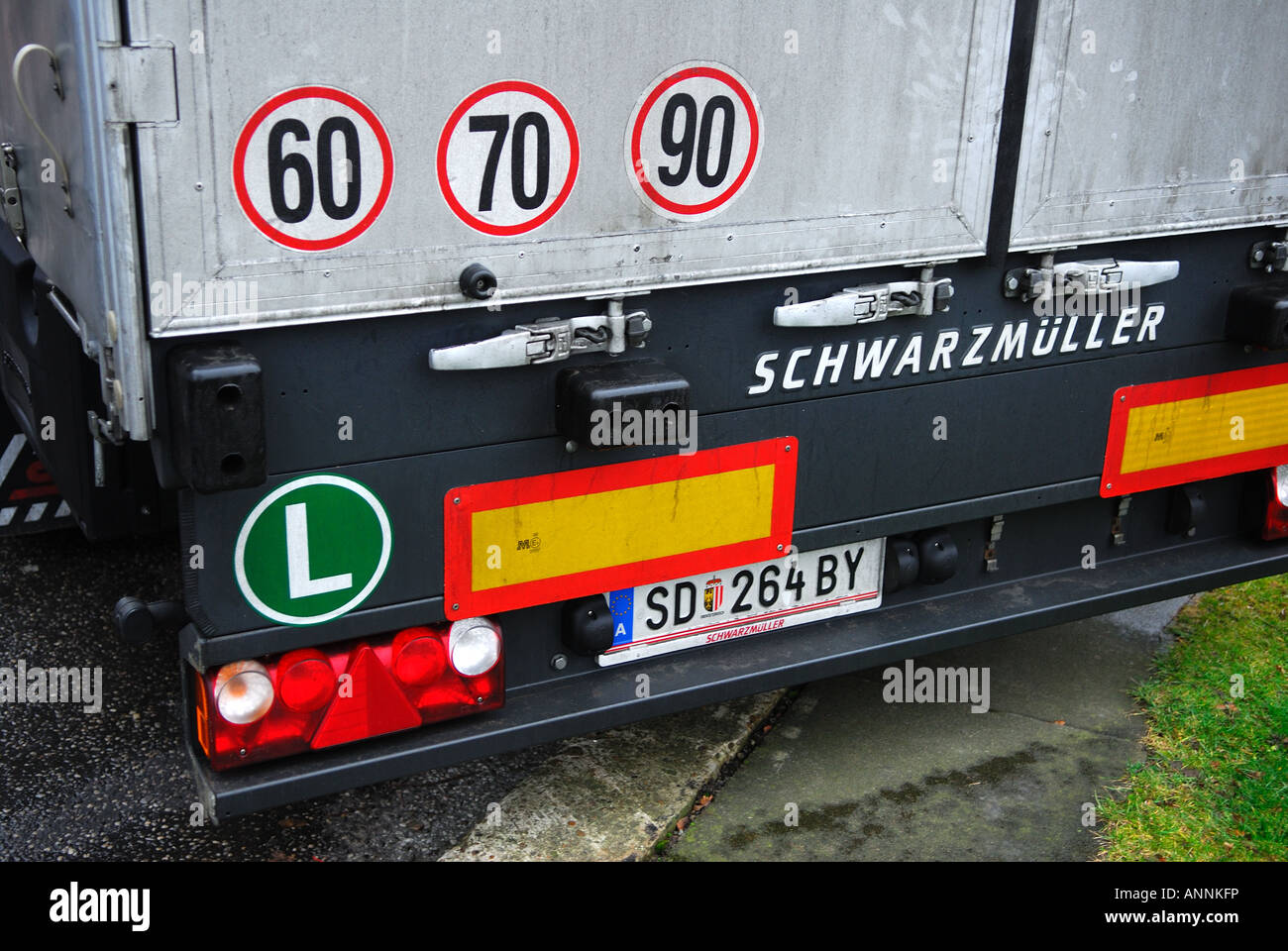 Hgv lorry hi-res stock photography and images - Alamy