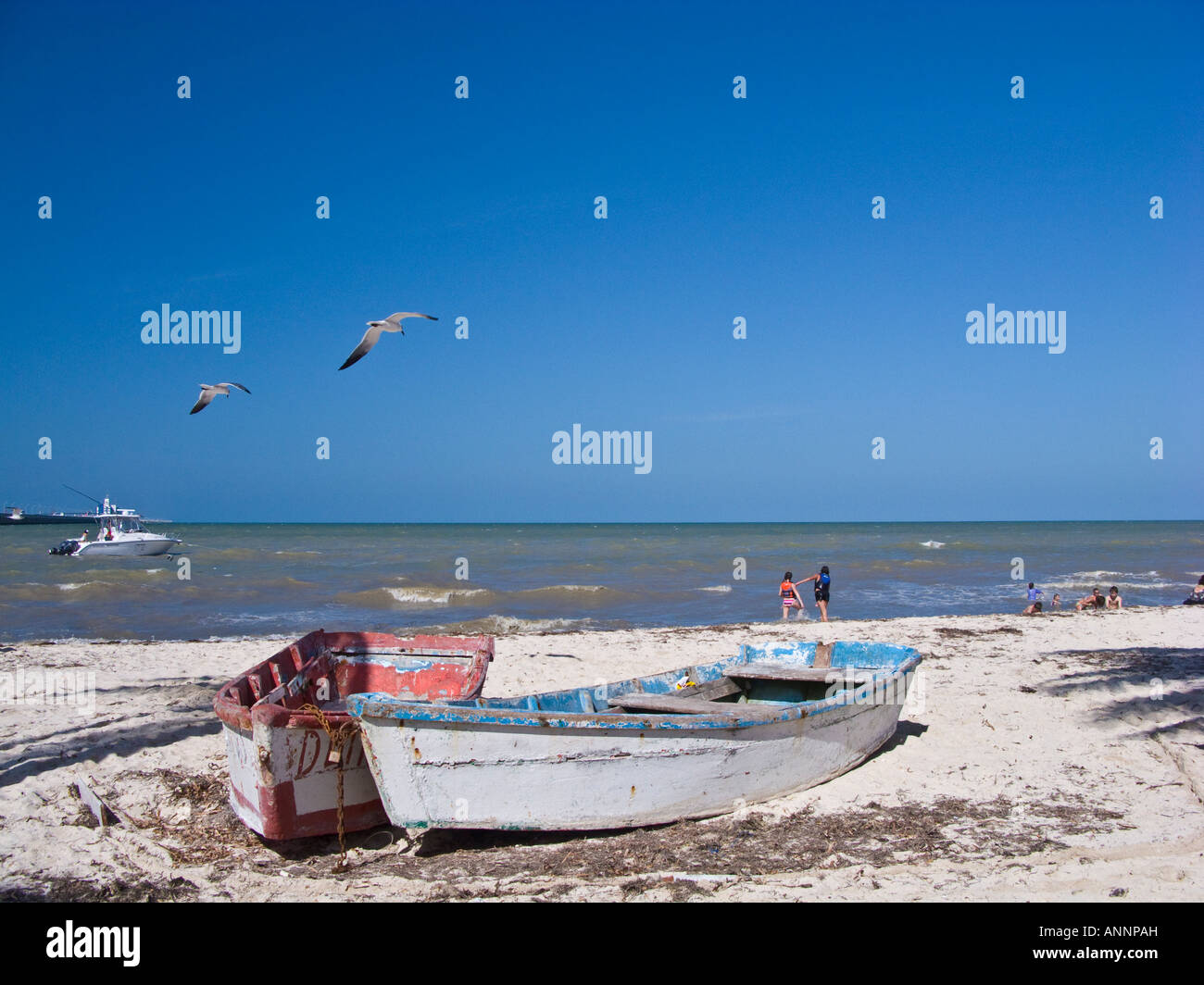 Malecon in Puerto Progreso Stock Photo - Alamy