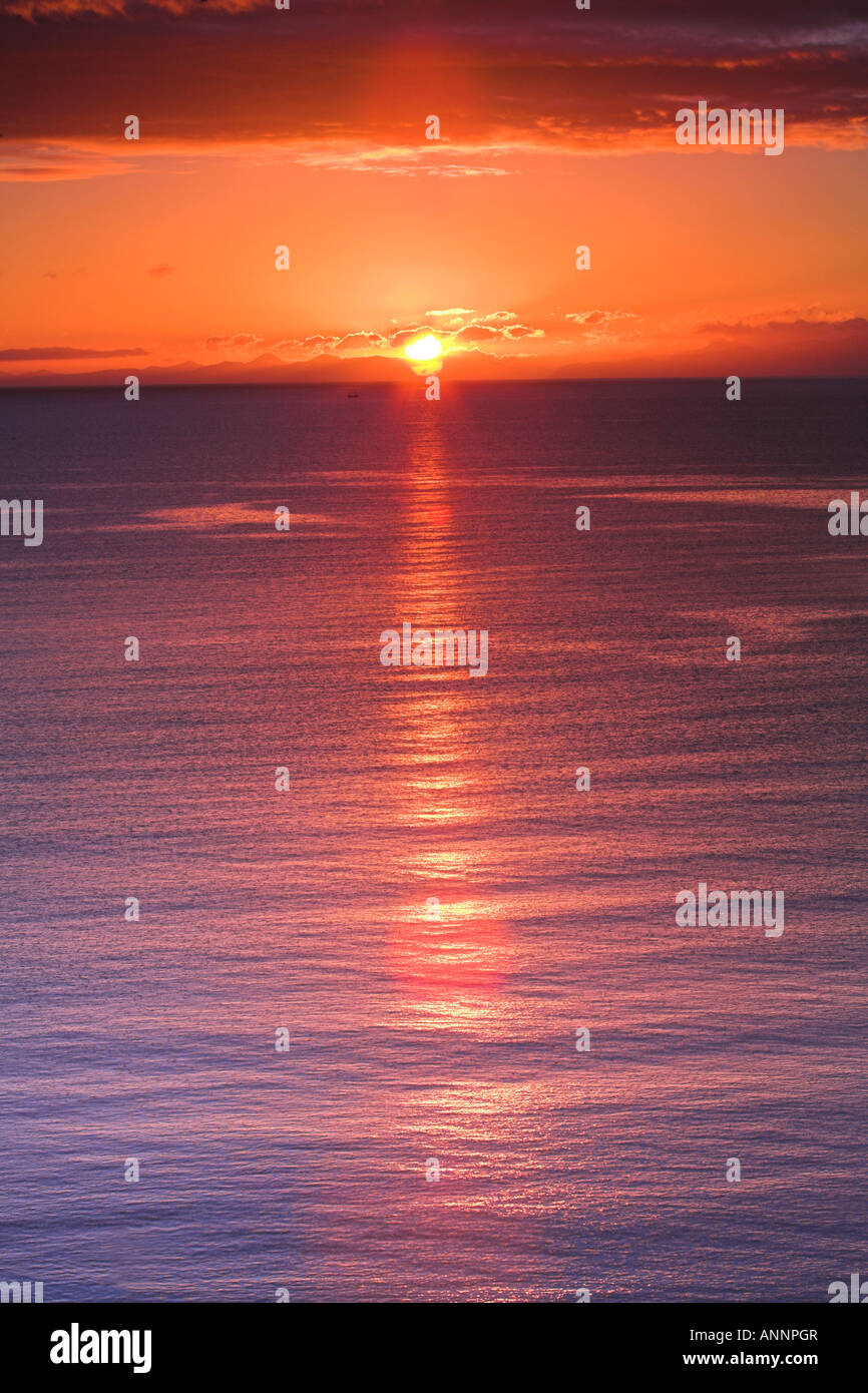 Sunrise at Kaiteriteri Kaiteri beach Stock Photo - Alamy