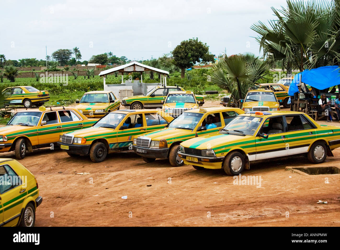 Taxi rank africa hi-res stock photography and images - Alamy