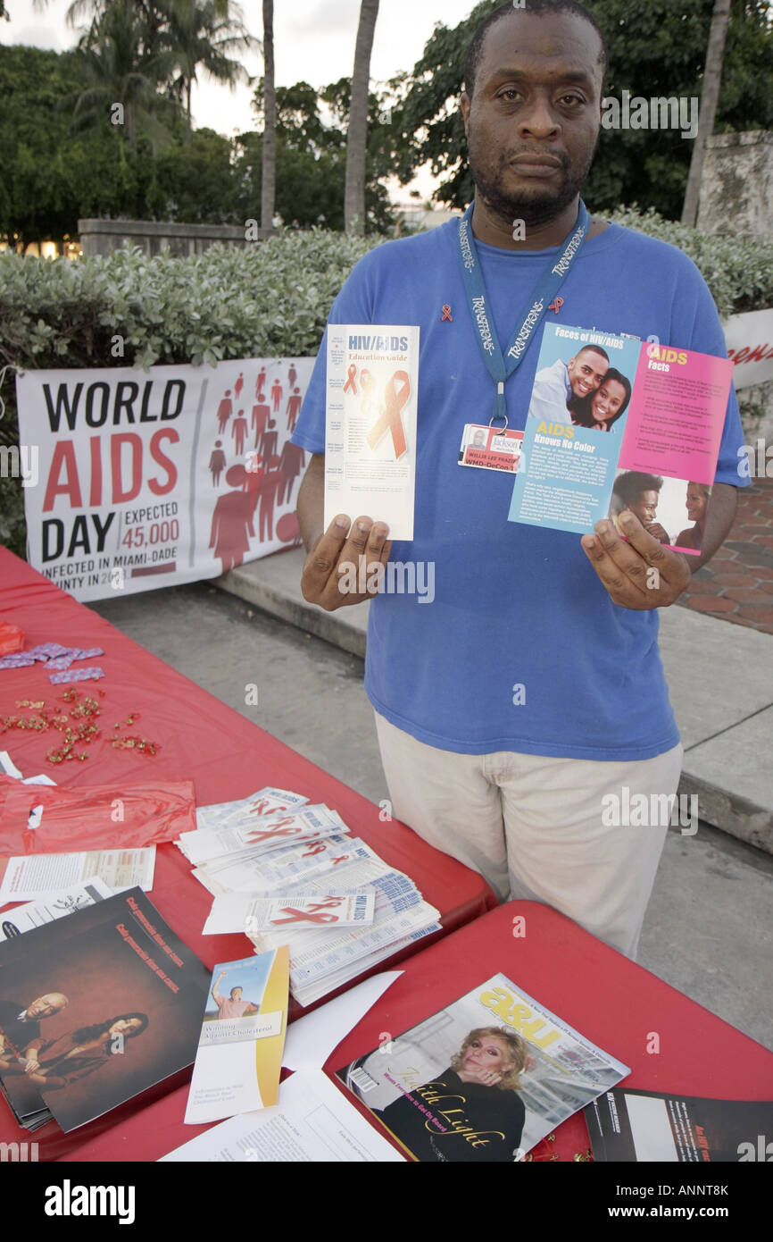 Std pamphlet High Resolution Stock Photography and Images - Alamy