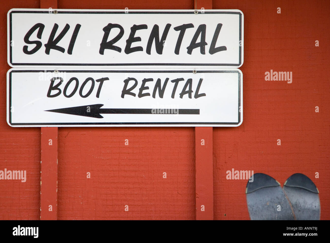 Ski rental resort hi-res stock photography and images - Alamy