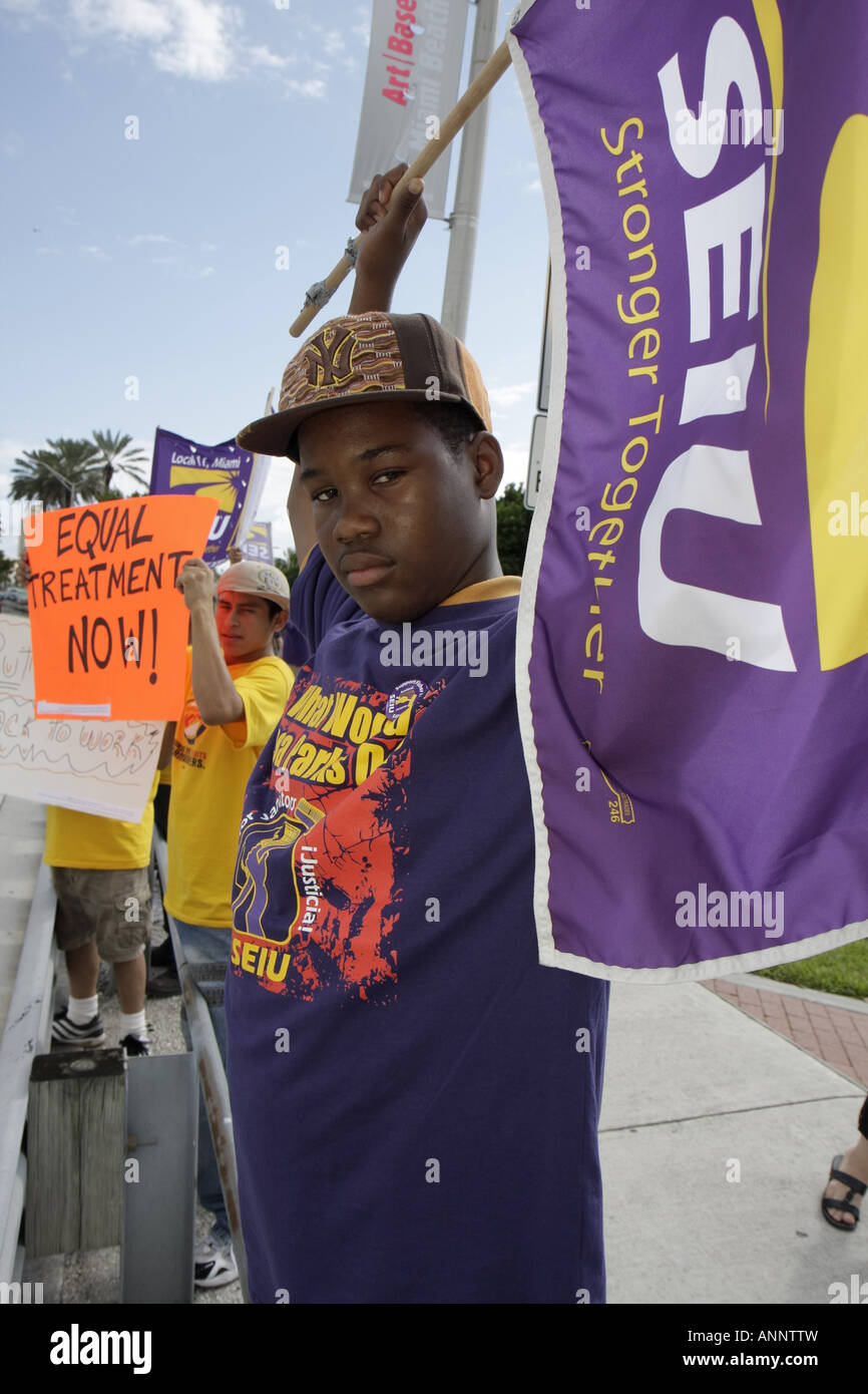 Miami Beach Florida,MacArthur Causeway,Fisher Island workers rally ...