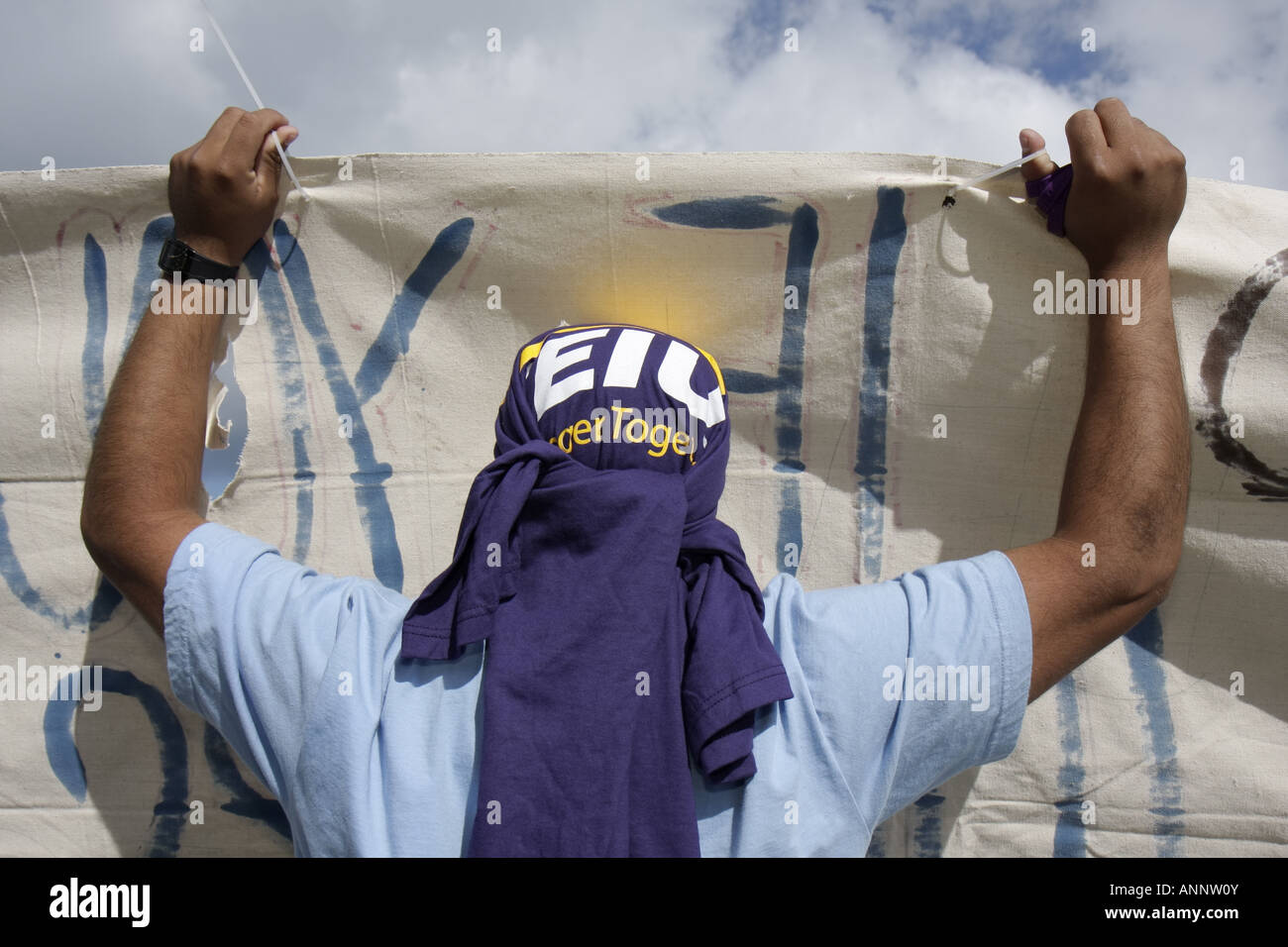 Miami Beach Florida,MacArthur Causeway,Fisher Island workers rally ...