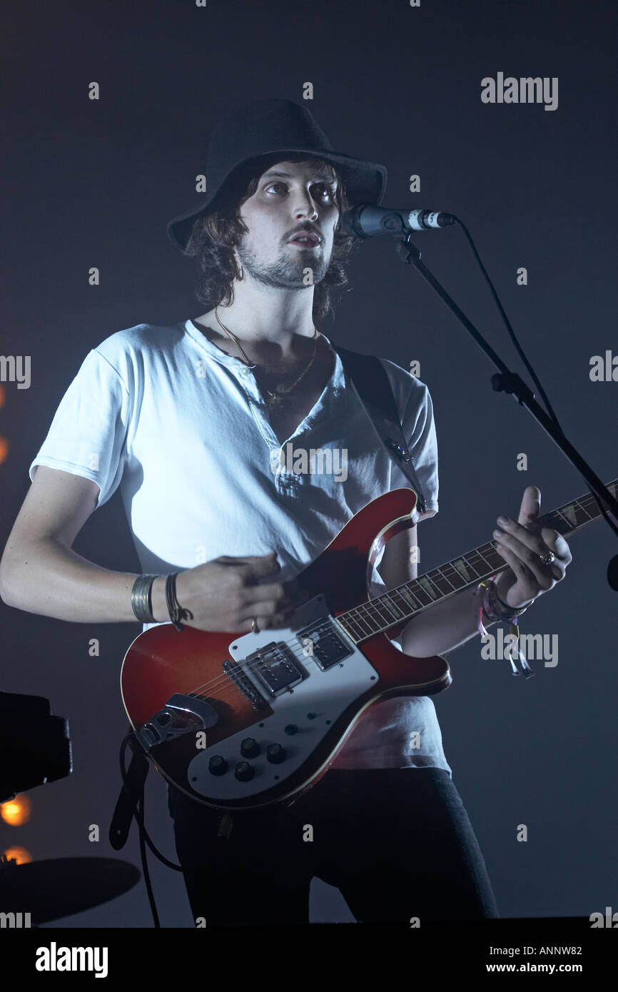 Glastonbury festival kasabian hi-res stock photography and images - Alamy