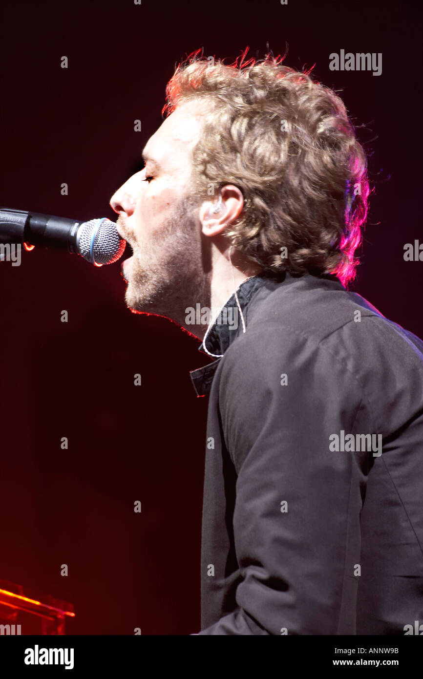 Chris Martin singer vocalist of Coldplay on Pyramid Stage at ...